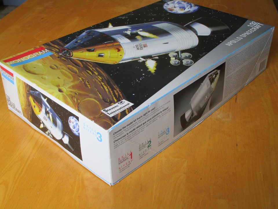 Monogram / Stevens International Apollo 1/32 Spacecraft Model Kit #6061 ...