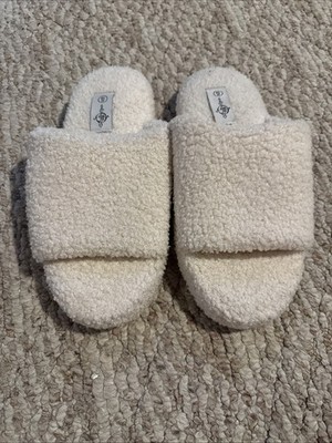 Women's White Open-Toed Slippers Size 7-8 | eBay