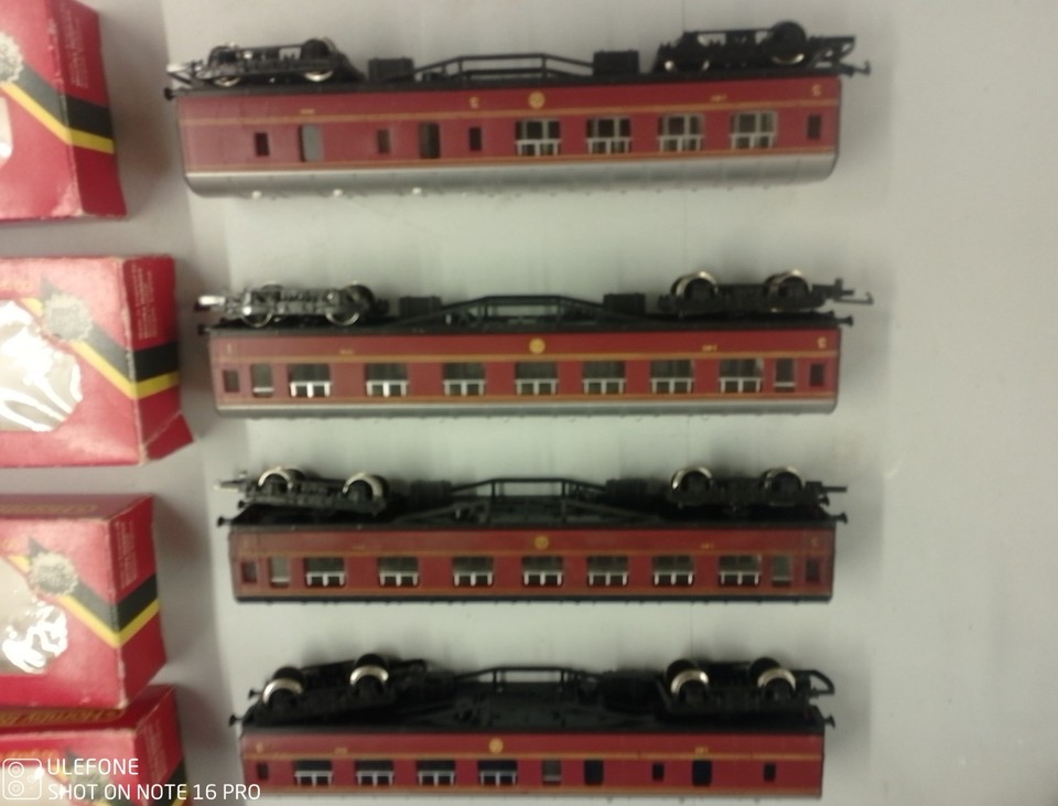 Hornby R434 & R433 "LMS" Coaches (Lot 127) | eBay UK