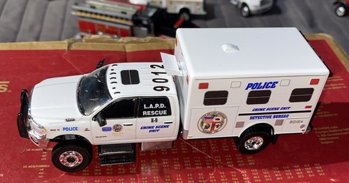 Kitbash 1/64 1-1 Custom WALK IN RESCUE Los Angeles Police Department ...