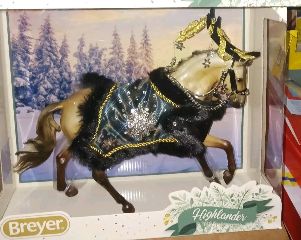 Breyer Horse Holiday Horse Christmas Highlander New Present | eBay