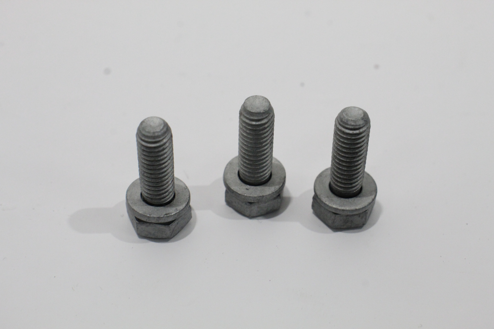 VW Golf 1K Mk5 Oil Sump Crankcase Bolt x3 New N90071102 | eBay