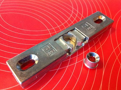 SI Aubi Siegenia 0380 Favorit Terrassentür Balkontür Schnäpper + Hülse ...