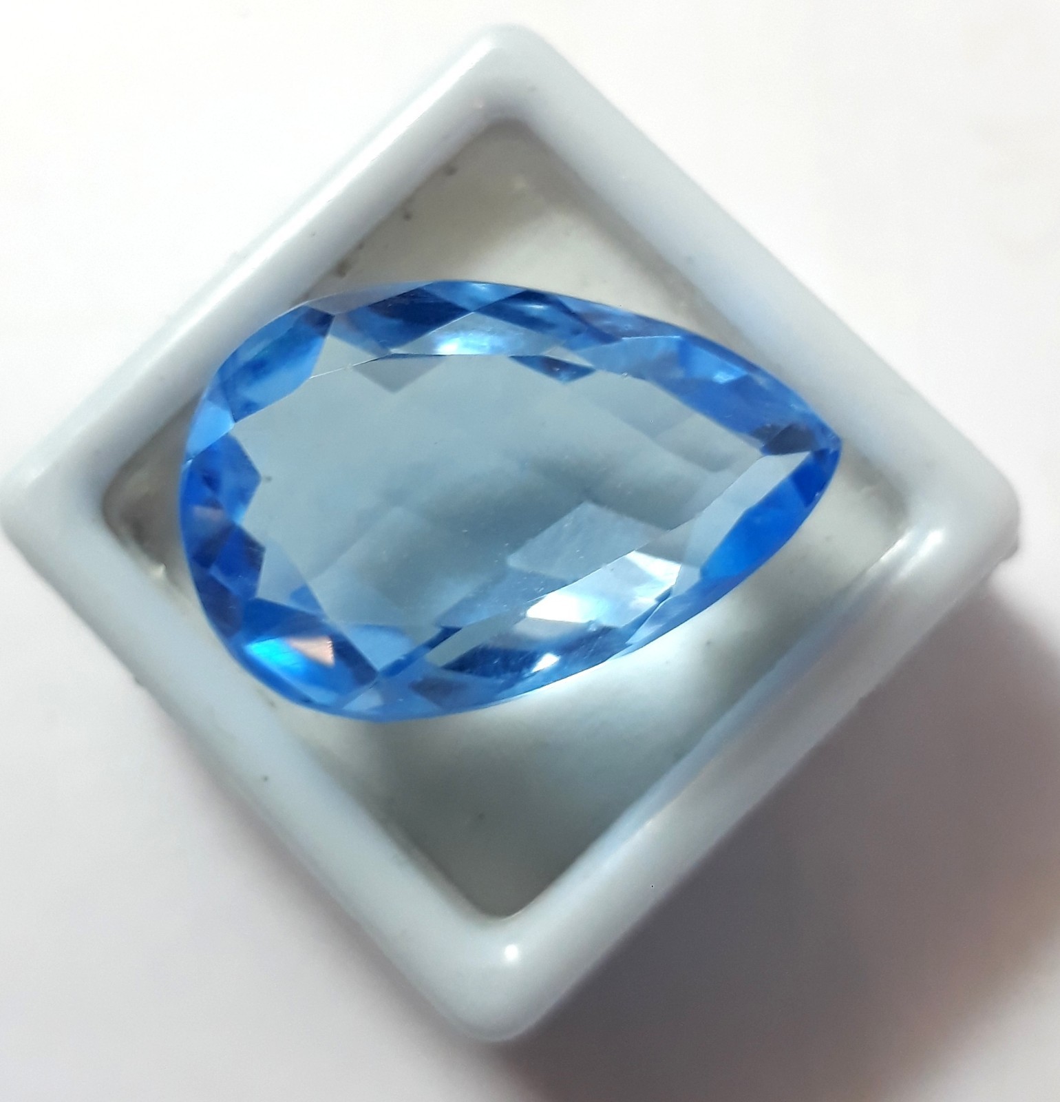 22 Crt Natural Ultra Shine London Blue Topaz Pear Cut Loose Gemstone | eBay