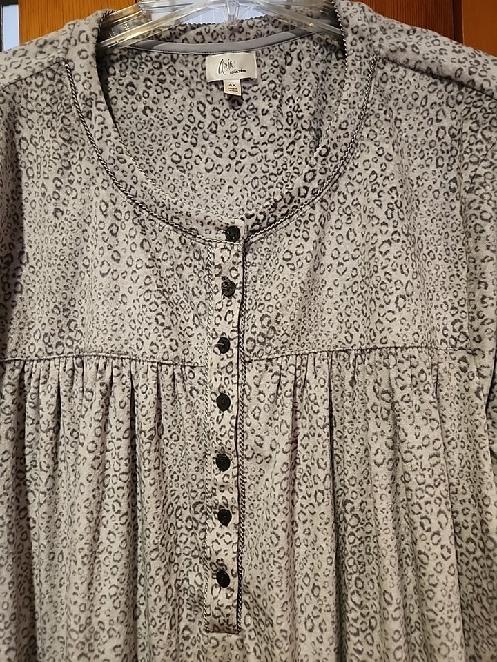 Aria Collection Robe 4X Gray Leopard Cozy Soft Warm Velour Long Sleeve ...