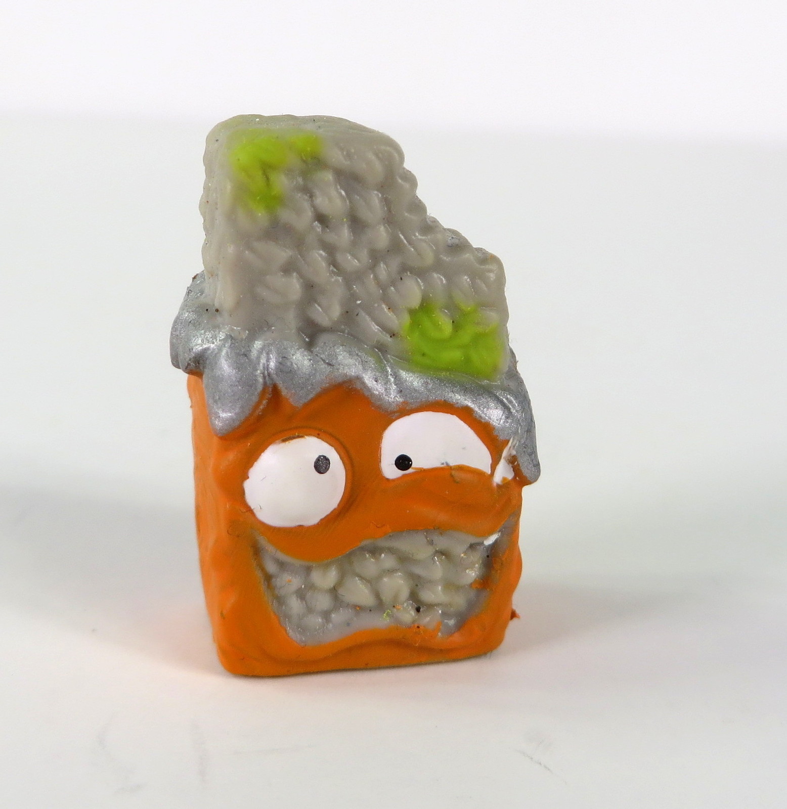 NEW The Grossery Gang Series 1 Moose Toys #1-092 Orange Oozy Muesil Bar ...