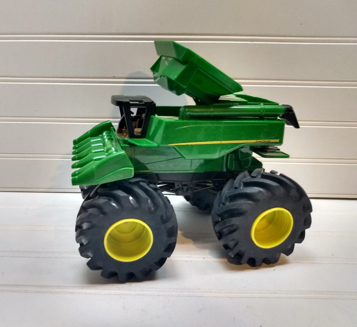 Combine Harvester Toy
