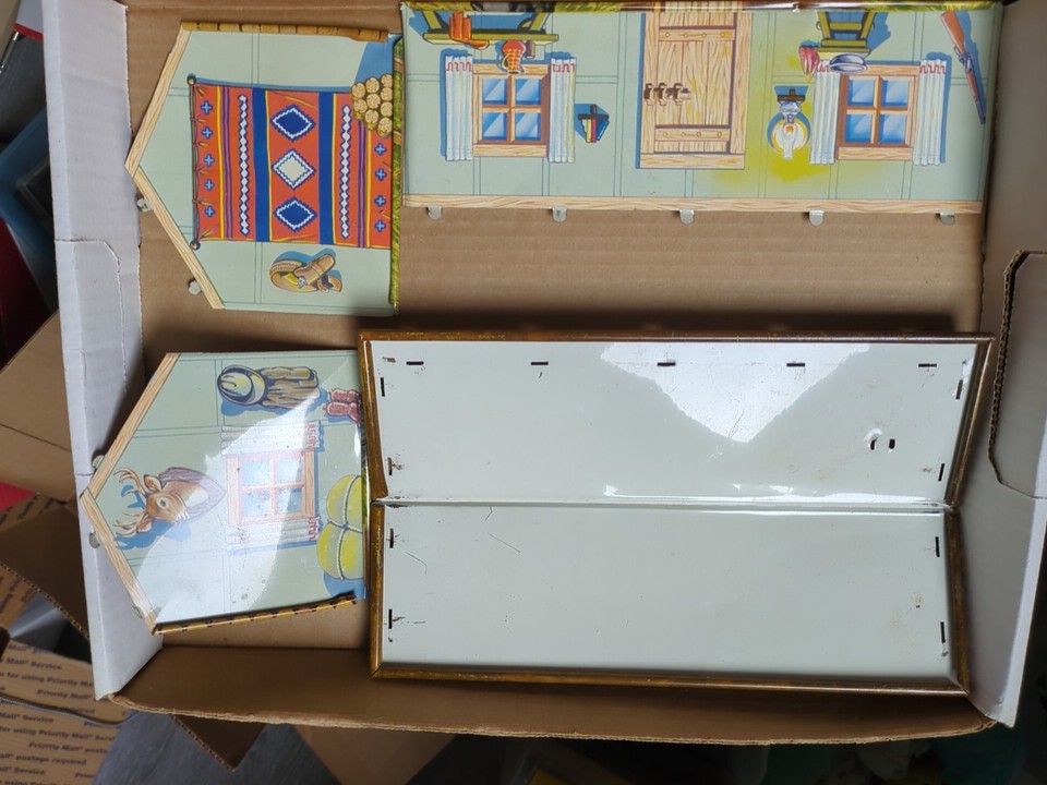 Vintage Marx Fort Apache Stockade Parts Lot Cabin Blockhouse Gate Wall ...