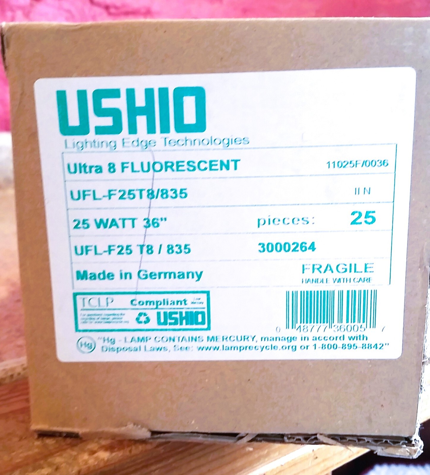 2 of USHIO F25T8/835 25W 3500K T8 36" Fluorescent Linear Tube Light ...