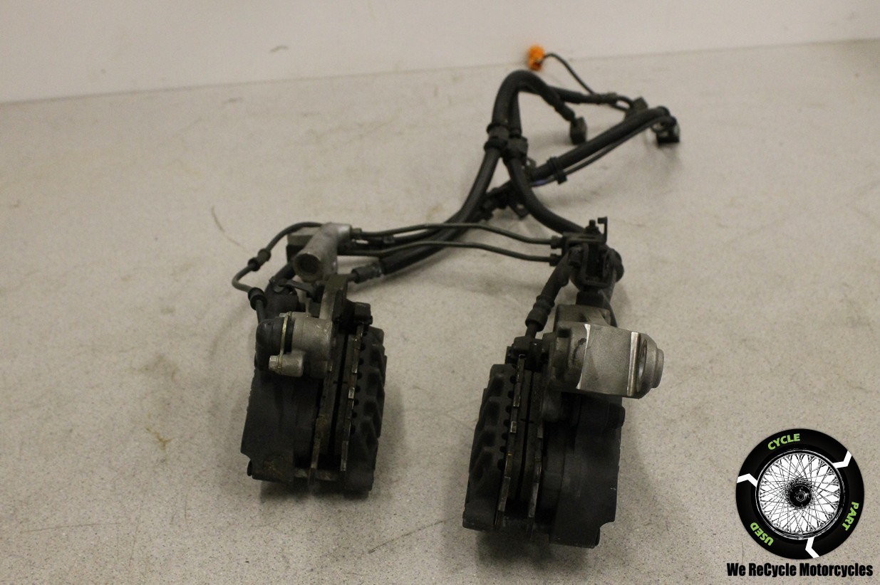 2003 HONDA ST 1300 FRONT BRAKE CALIPERS CALIPER OEM ST1300 03 | eBay