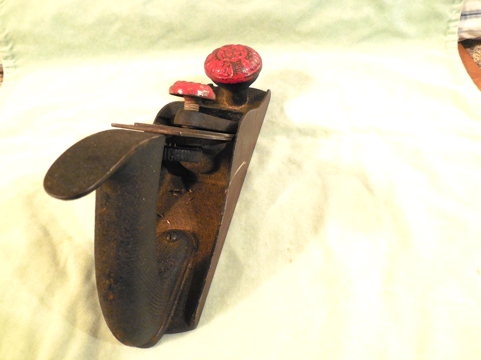 Antique Bailey Victor No. 4 Woodworking Plane Early Model Red Paint ...