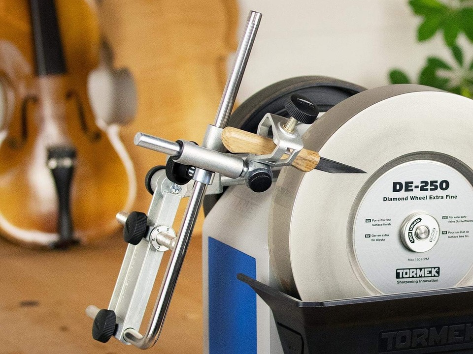 Tormek SVD-186R: Tormek Jig for Gouges and Cutters (Upgrade from SVD ...