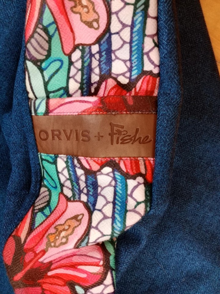 New Orvis-Fishe Dog Bed Lounger Cover w/Liner M 34" X 23" | eBay