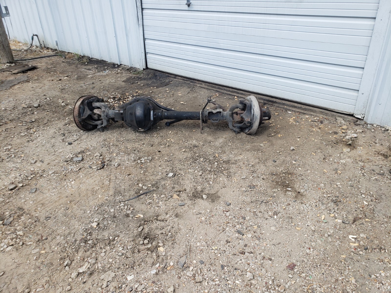 1992-1997 Ford F-250 F-350 Dana 60 straight Front Axle Assembly 4x4 OBS ...