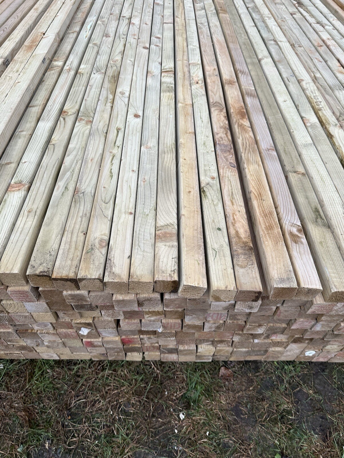 Cheapest C24 2x2 (45mm x 45mm) 4.8m long treated timber | eBay UK