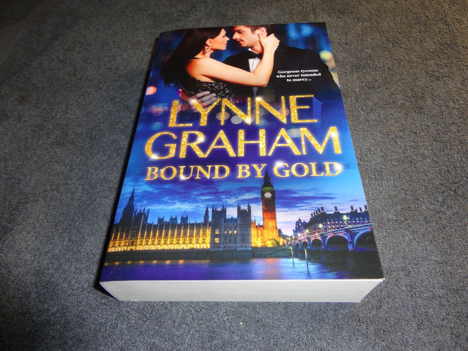 4 BOOKS SET BY LYNNE GRAHAM ALL-3-IN-1- (12 STORIES- MEDIUM SIZE PB ...