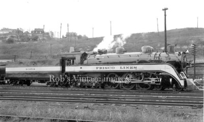 Frisco Fire Fly Art Deco Streamline Steam Locomotive 1064 St.L & SF ...