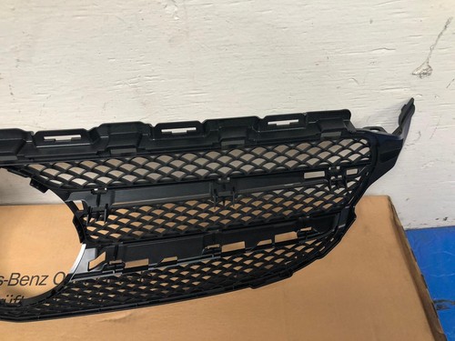 2015 2016 2017 2018 Mercedes C Class C250 Front Grille W205 OEM ...