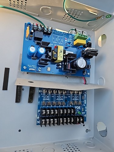 Altronix ALTV1224DC CCTV Power Supply, Eight Fused Outputs, 12/24VDC at ...