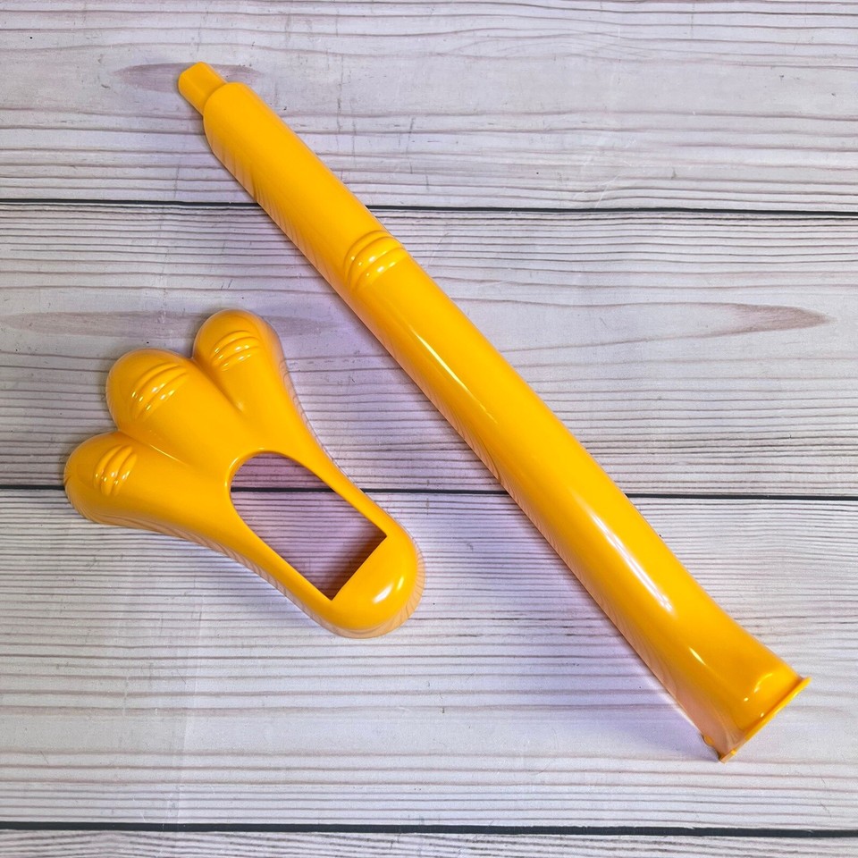 Chicken Limbo Game 2005 Replacement Piece Part One Orange Leg & Foot ...