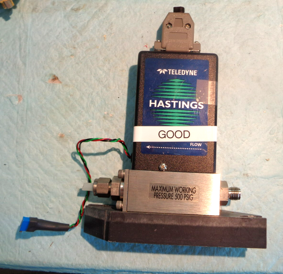 Teledyne Hastings # HFC-202 Mass Flow Meter or Flow Controller 30 SCCM ...