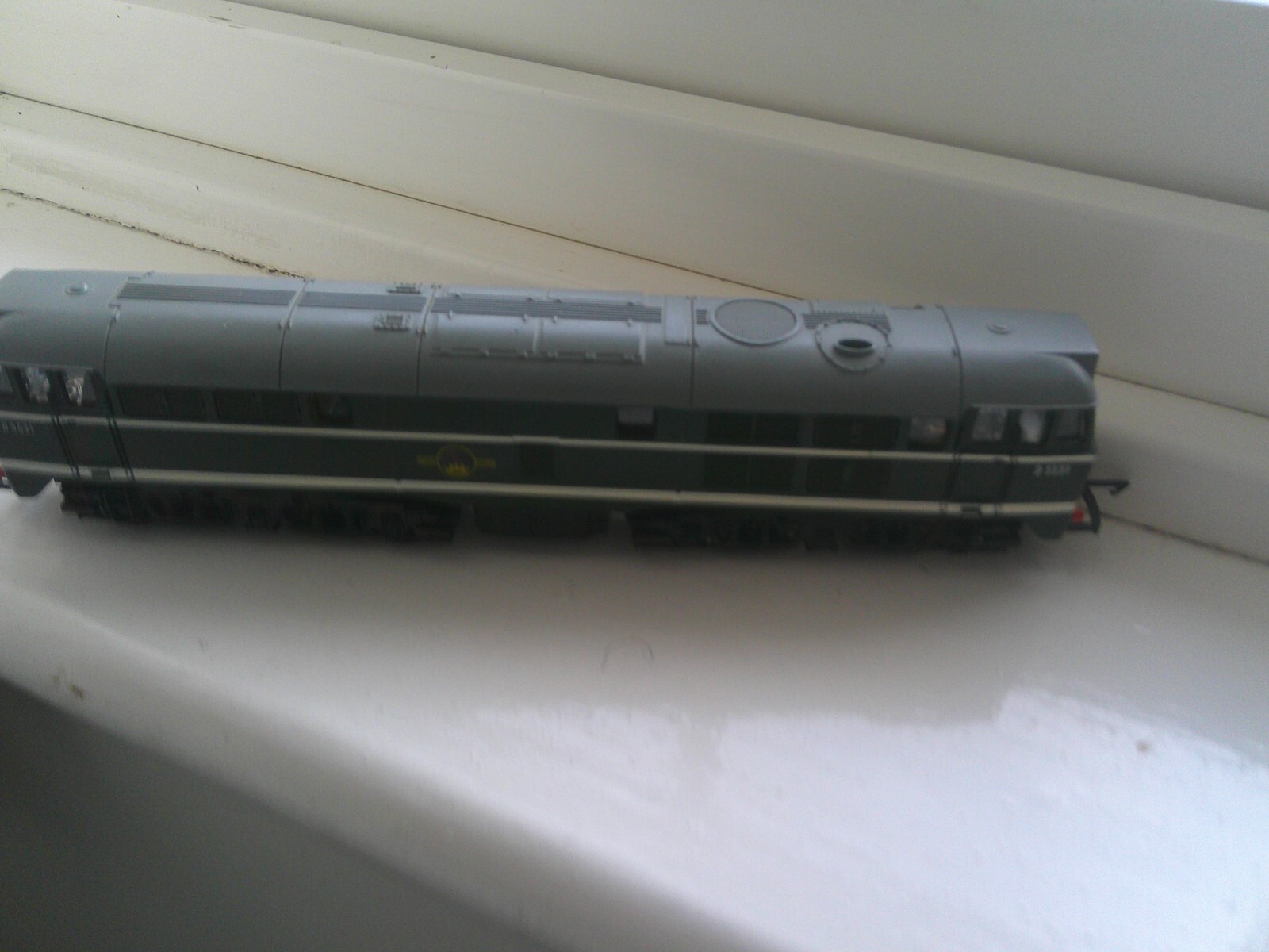 Airfix Class 31 D5617 BR Green Livery Diesel LOCO 00 Gauge for sale ...
