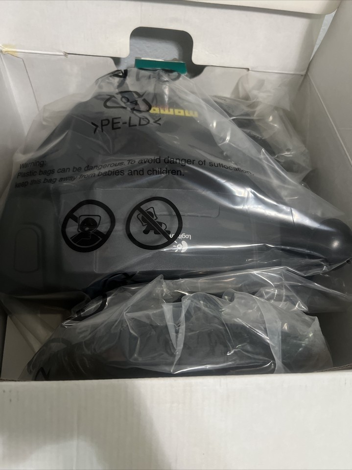 Logitech Momo Racing Force Feedback Steering Wheel | eBay