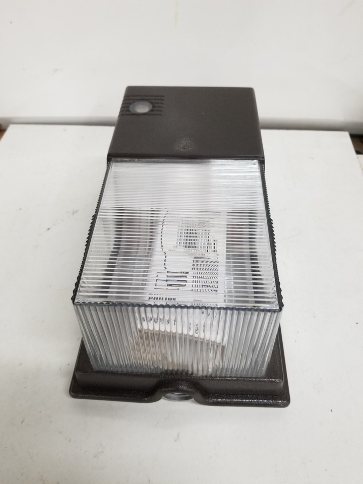 American Electric ES2-70C 120v-ac Lamp type HPS 70w Wall Mount Only | eBay