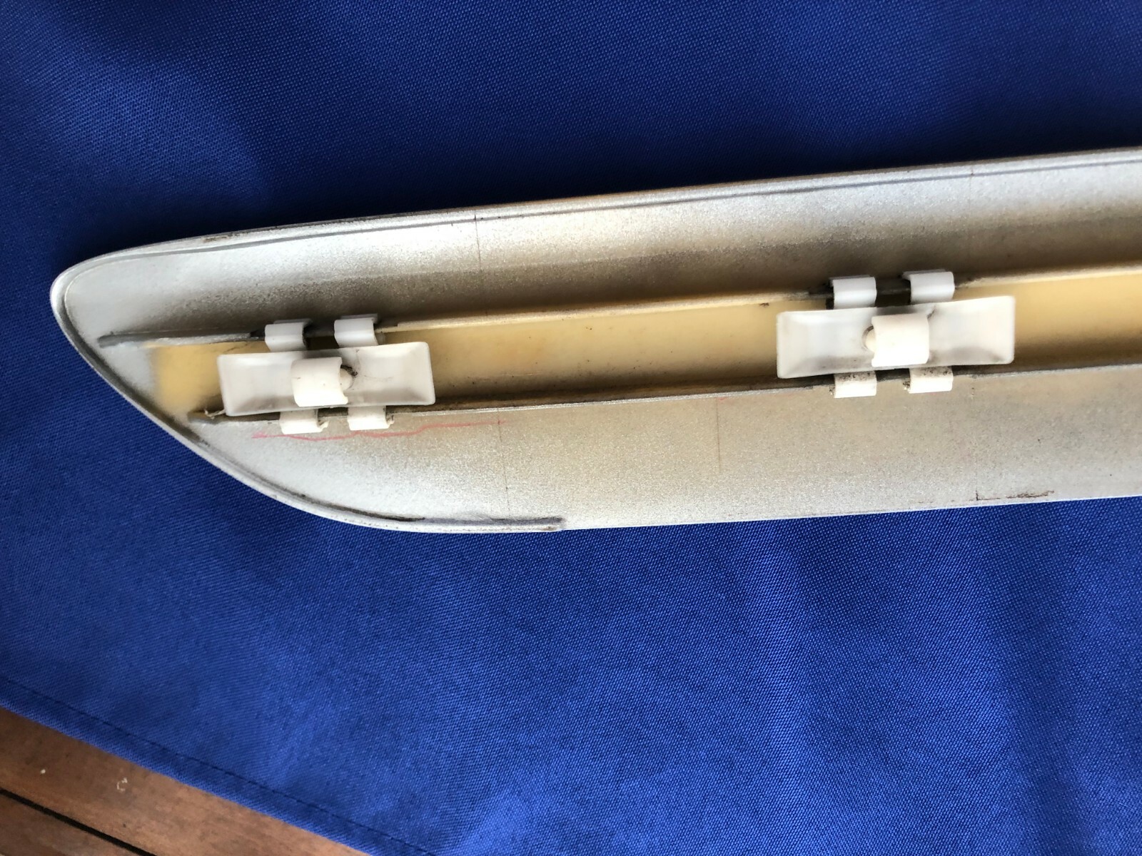 '06-09 Mercedes W251 R350 R500 Rear Left Door Molding Trim Panel ...