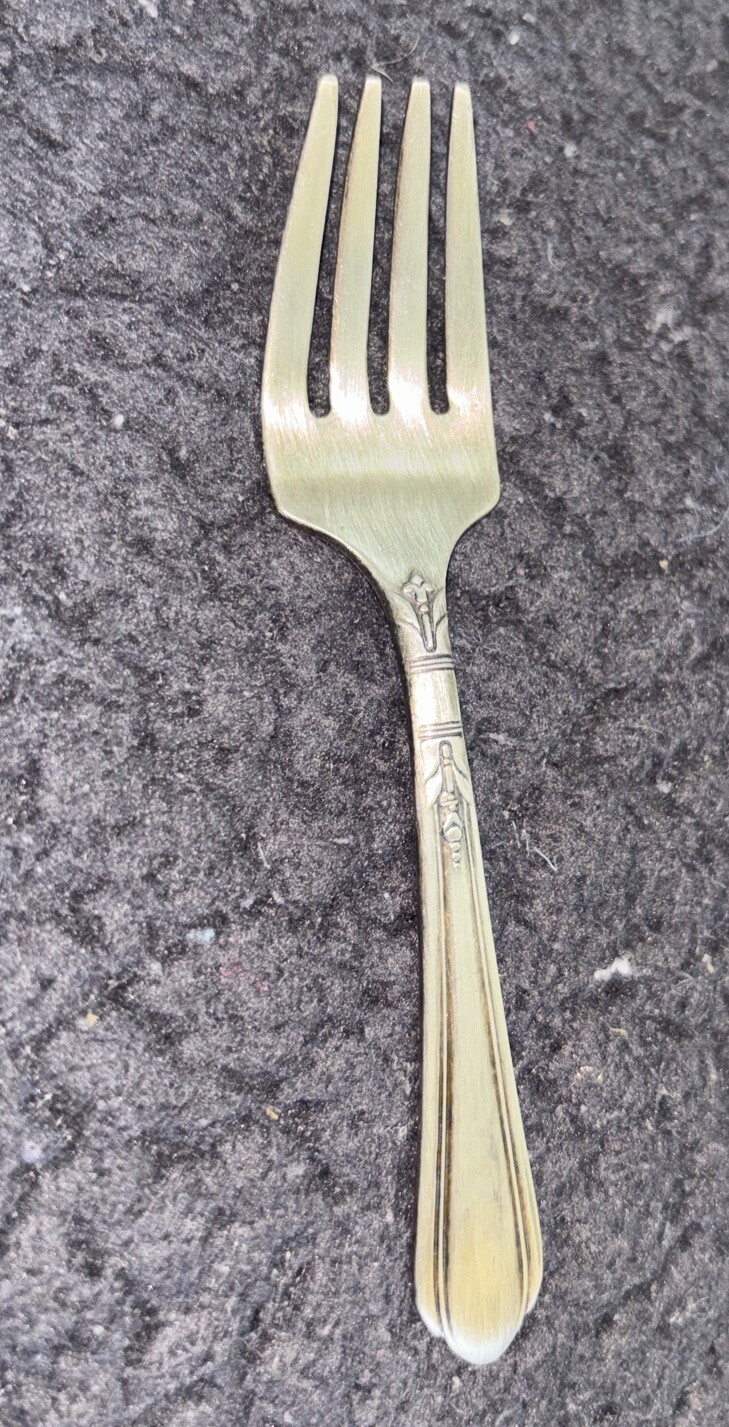 Vintage Oneida Community Tudor Plate Baby Fork Silverplate 4" Childs ...