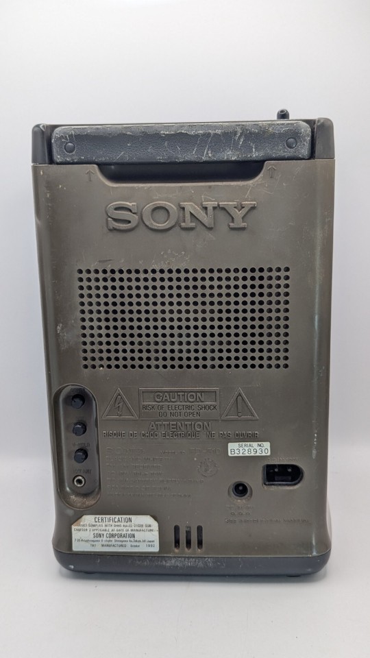 Vintage Sony MEGA Watchman FD-510 Portable B&W TV FM/AM Radio 1992 READ ...