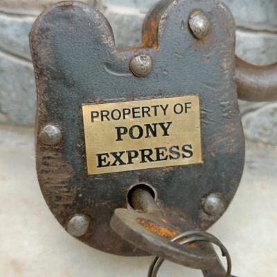 Pony Express Antique Finish Rustic Cast Iron Gate Lock Padlock 2 Keys ...