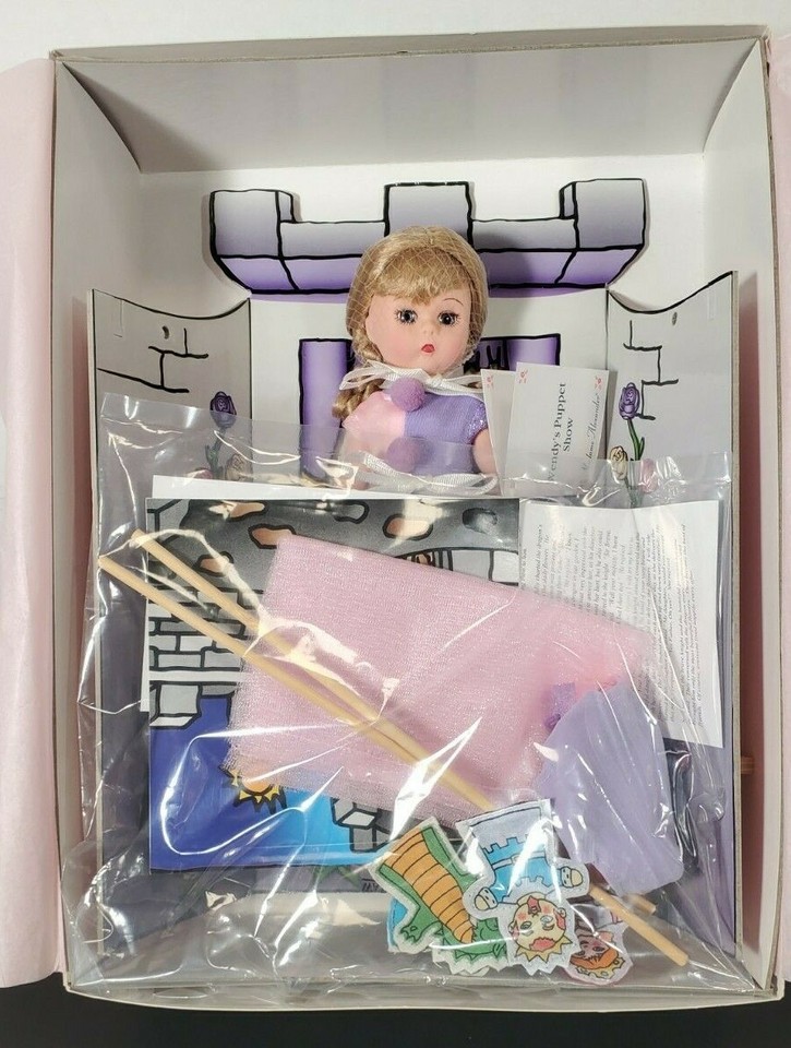 NEW 2000 Madame Alexander 8" Doll Wendy's Puppet Show #33780 w ...
