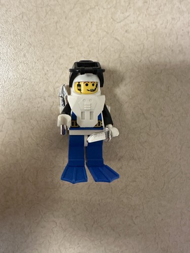 Lego Aquazone Aquanauts deep sea diver minifigures 6175 | eBay