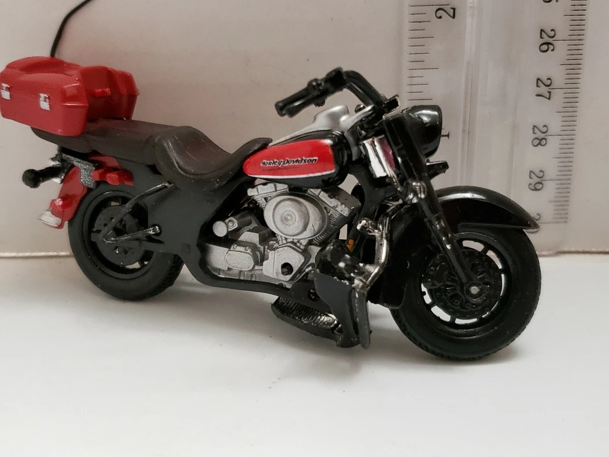 Red Black And White Pictures Of Harley Motor