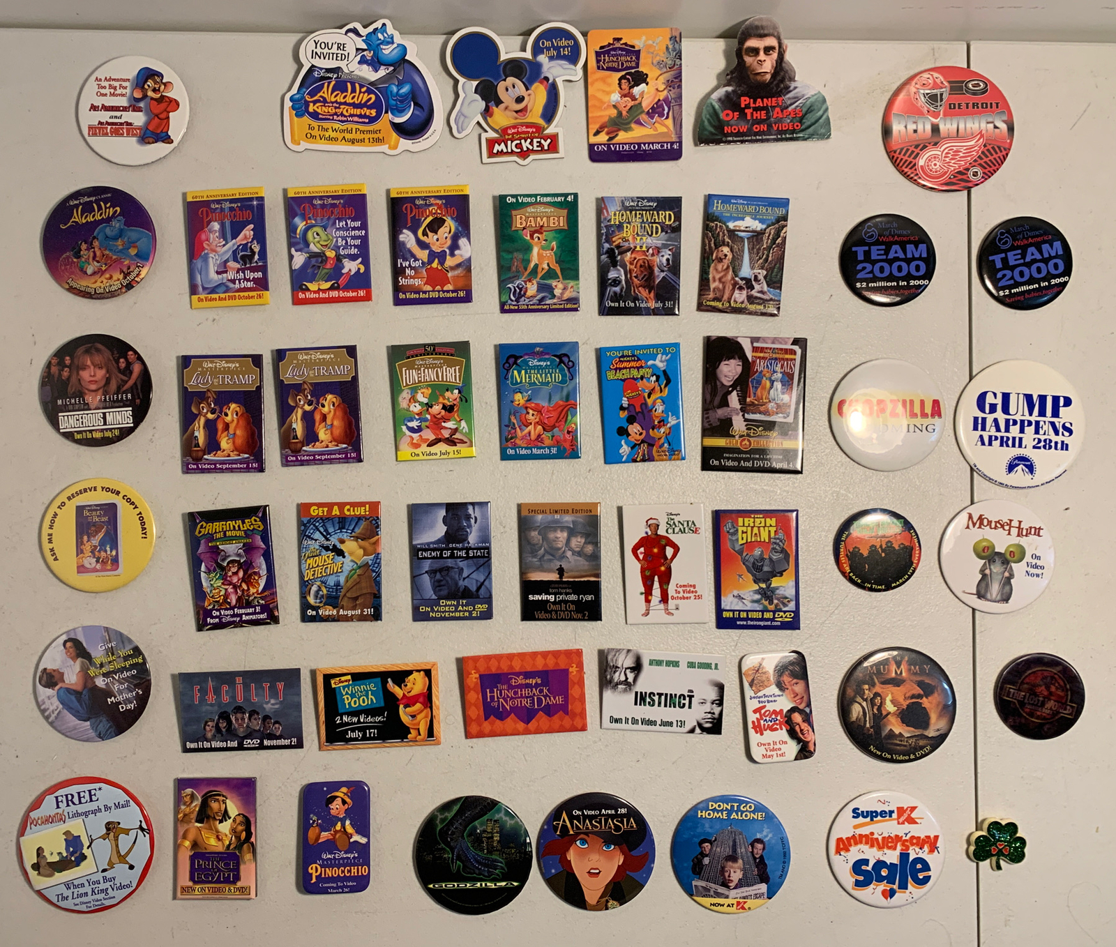 90’s Movie Disney Lot of 49 Vintage Button Pins Video & DVD Promo ...