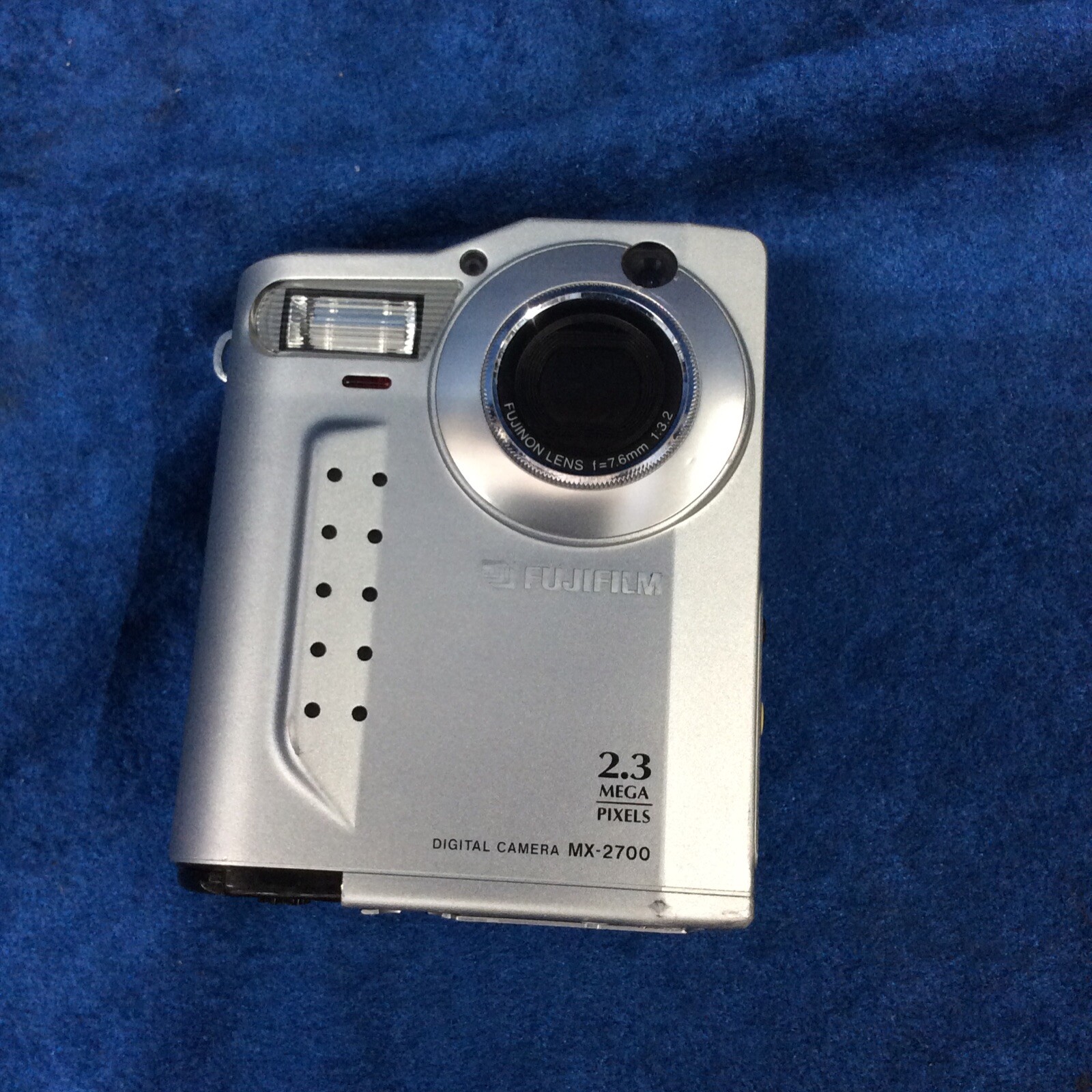 FUJIFILM MX-2700 2.3 Mega Pixels Digital Camera W/ AC POWER ADAPTER AC ...
