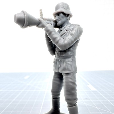 World War 2 German PANZERFAUST Toy Soldier Stand Military Resin 1/32 ...