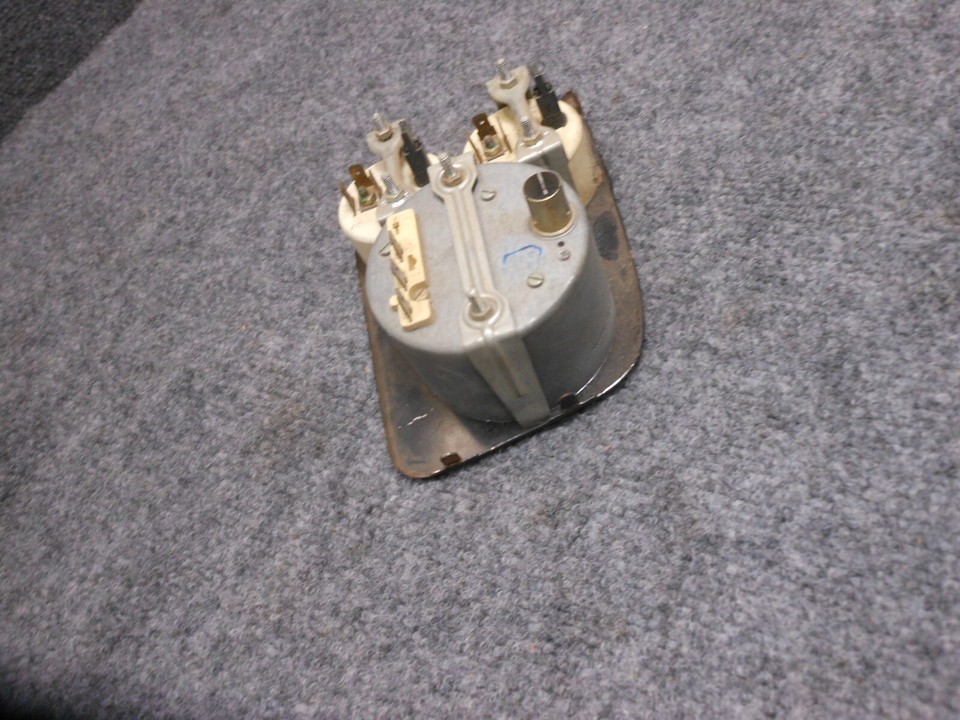 Vintage VDO 80mm 7000 Rpm Upm Tachometer 230/58/5 12v 4cyl 4-84 Date VW ...