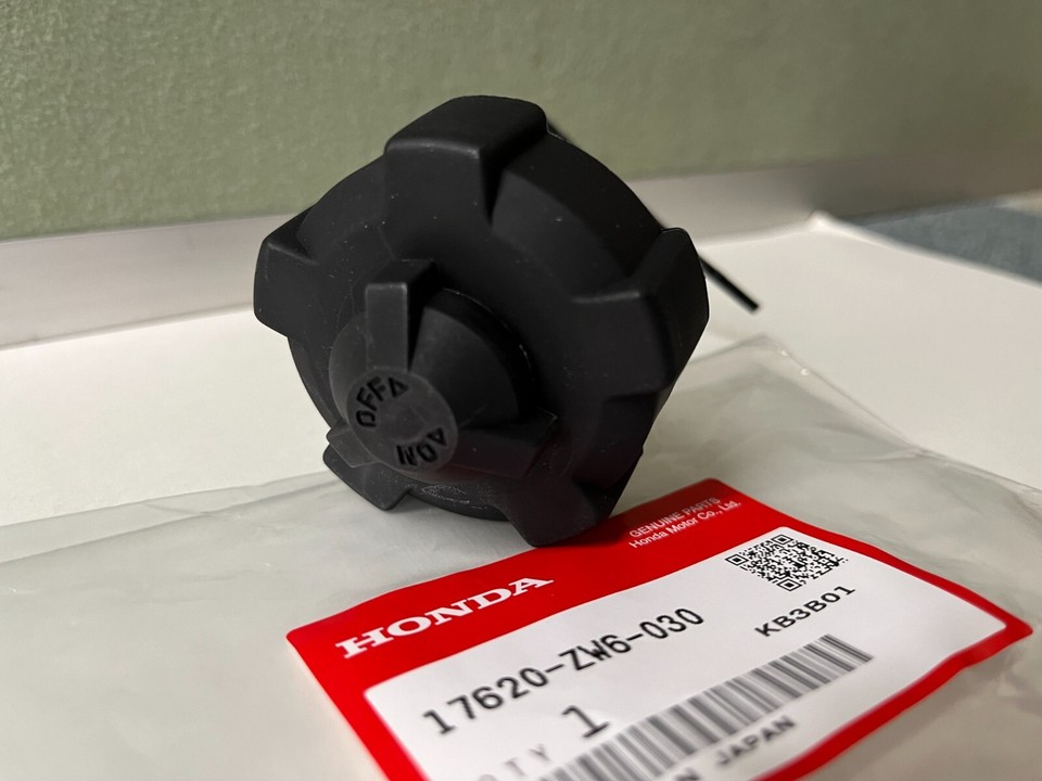 Honda BF2 & BF2.3 OEM Outboard Fuel Tank Cap Assembly New 17620-ZW6-030 ...