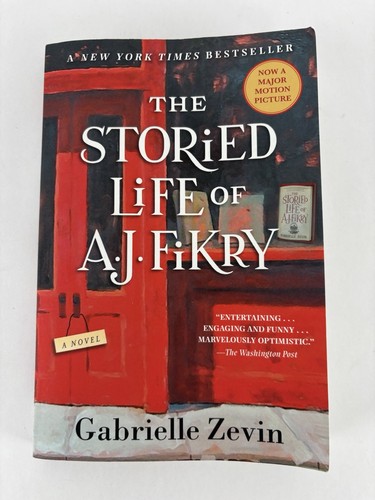 Gabrielle Zevin: The Storied Life of A. J. Fikry- A Paperback Novel ...