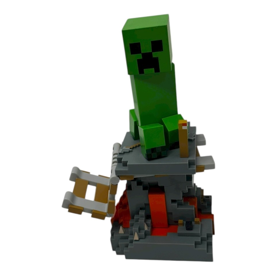 Exquisite Gaming: Minecraft Creeper - Cable Guys Controller & Phone ...
