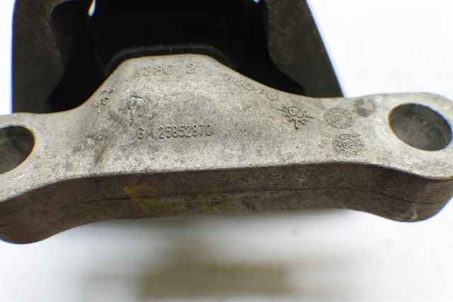 Genuine OEM Engine Mount for Chevrolet 25852870 for sale online | eBay