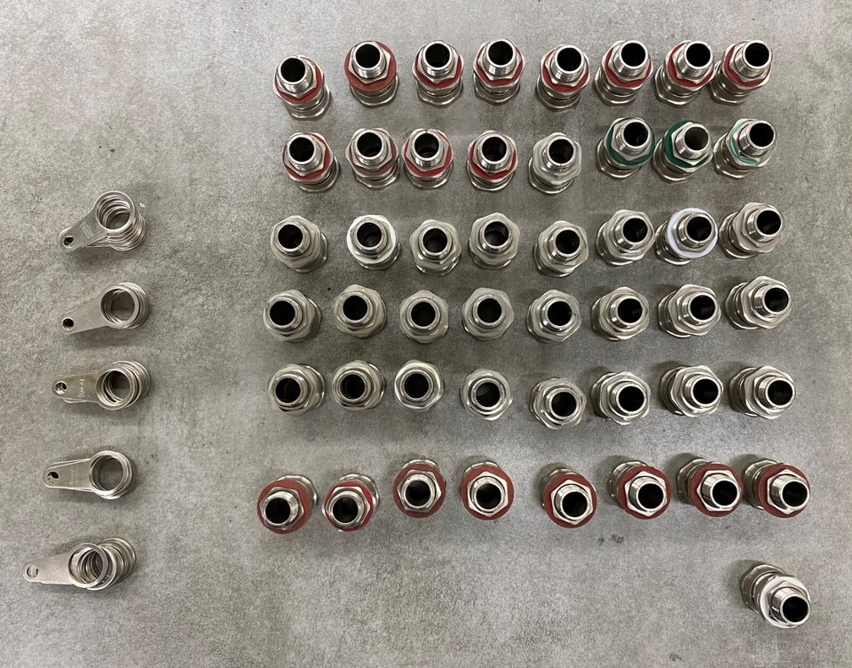 HAWKE 501/421/A/M20 EX Brass N.P Cable Gland with lock nut, IP Washer ...