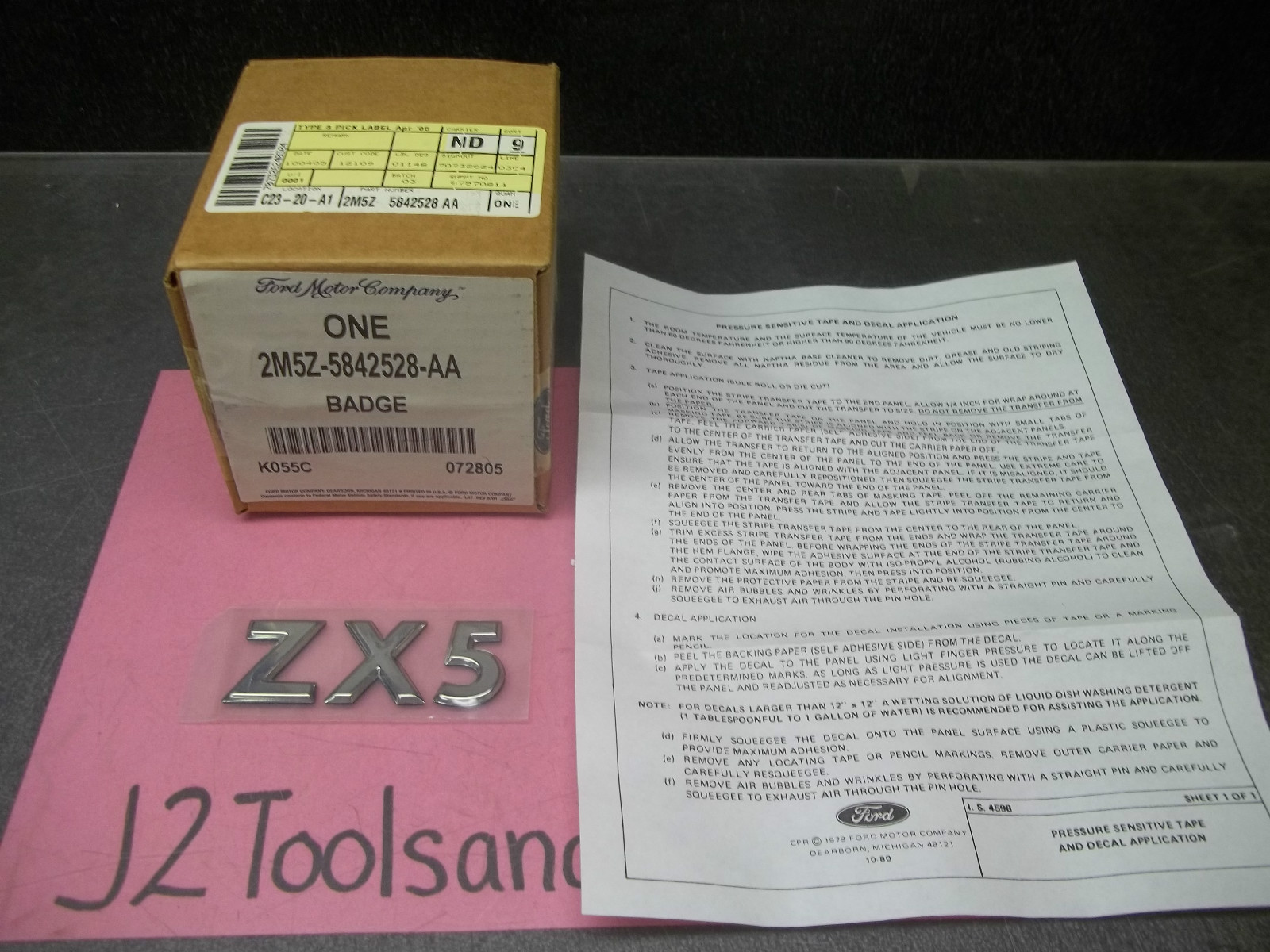 +New Genuine Ford 2M5Z-5842528-AA Nameplate | eBay