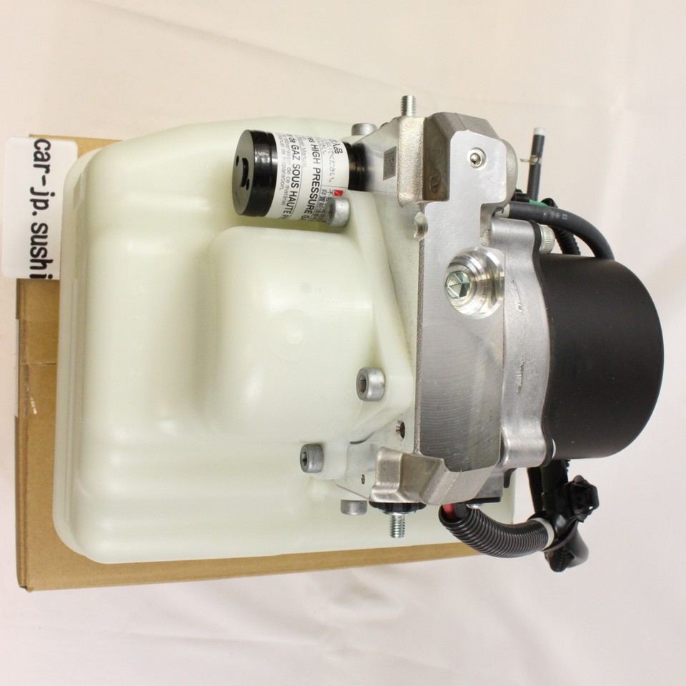TOYOTA Genuine LX570 Height Control Pump & Motor 48910-60033 48910 ...
