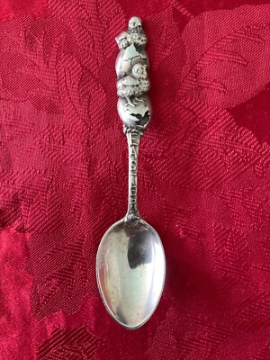 1894 EASTER SOUVENIR SPOON, HATCHING CHICKS HATCHING BY D. LOW SALEM | eBay