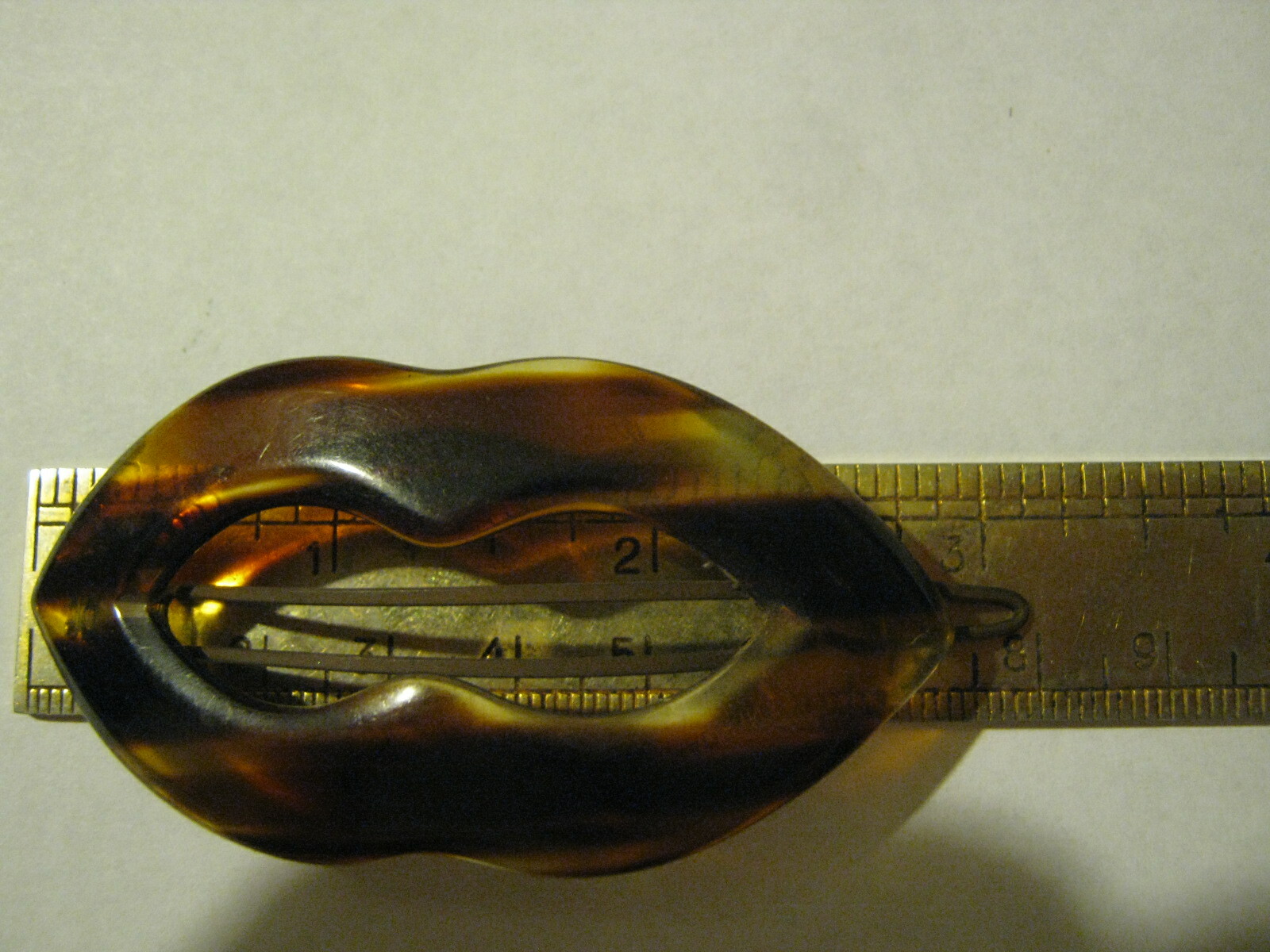 PAIR of 1950s Made in France Tortoise Celluloid LIP S… - Gem