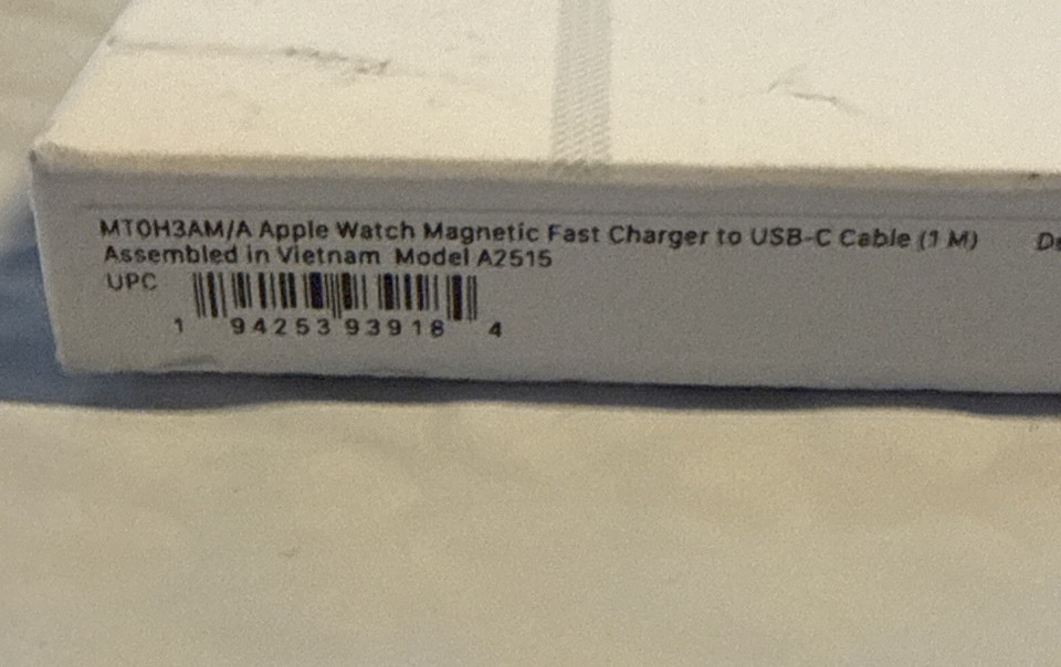 Apple Watch Magnetic Fast Charger to USB-C 1M Cable A2515 Open Box ...