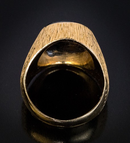 Vintage Obsidian Intaglio Gold Signet Ring Ref: 194286 | eBay